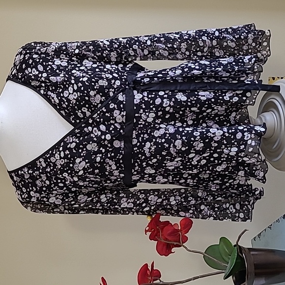 Nine West | Tops | Nine West Silk Blouse Top Asymmetrical Hem Semisheer ...